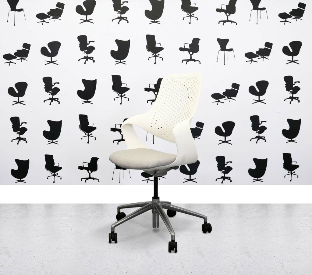 Refurbished Senator Office CR2- Light Grey - Corporate Spec